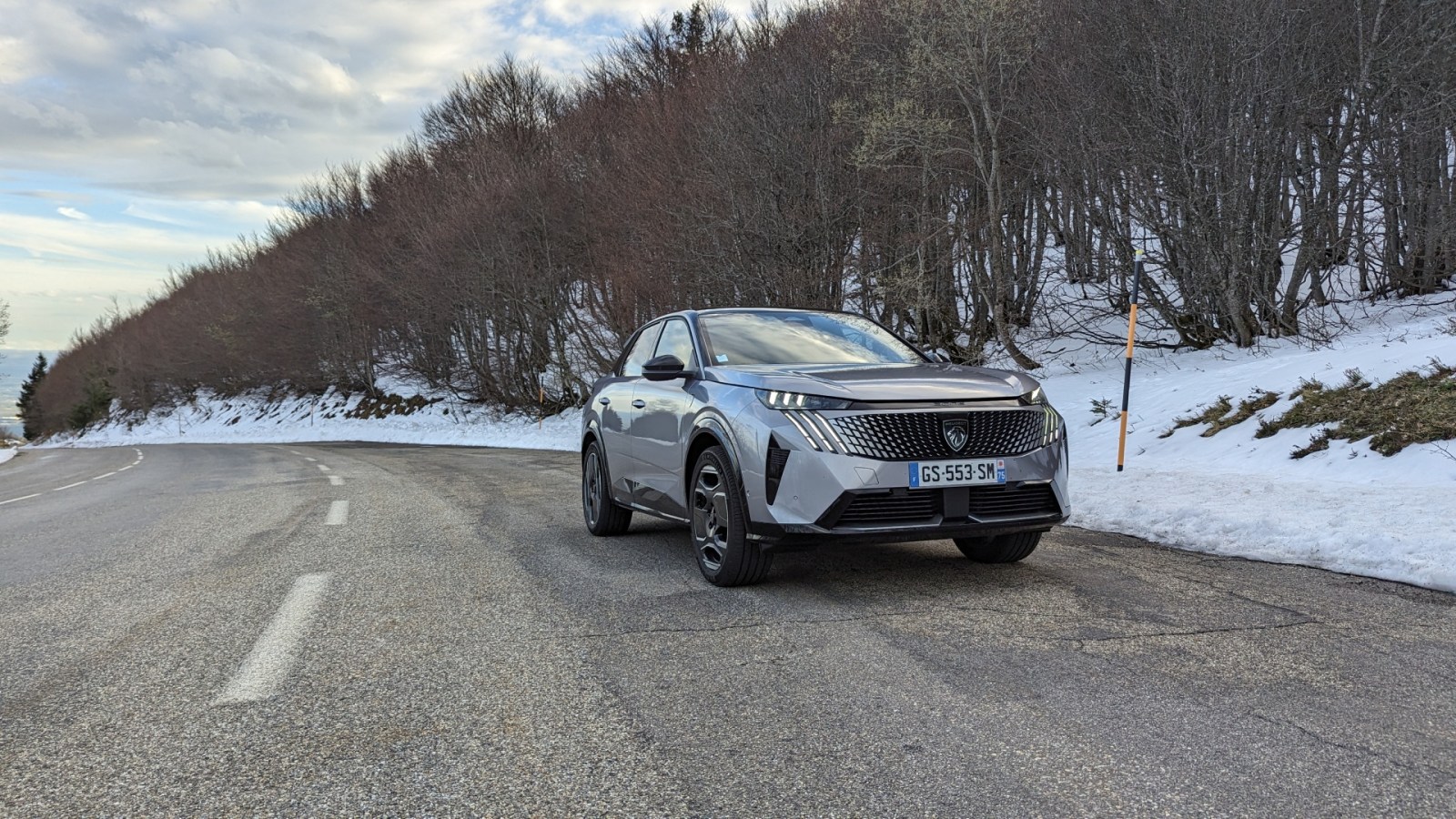 Peugeot mise tout sur ses 700 km d'autonomie : dernière chance pour le e-3008 ? - Numerama